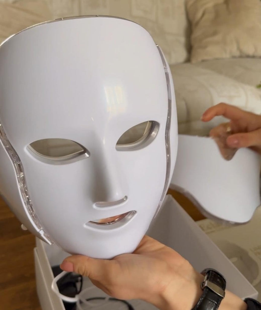 Erth Skin London The Limited Edition Pro 7 Colour LED Face & Neck Mask ...